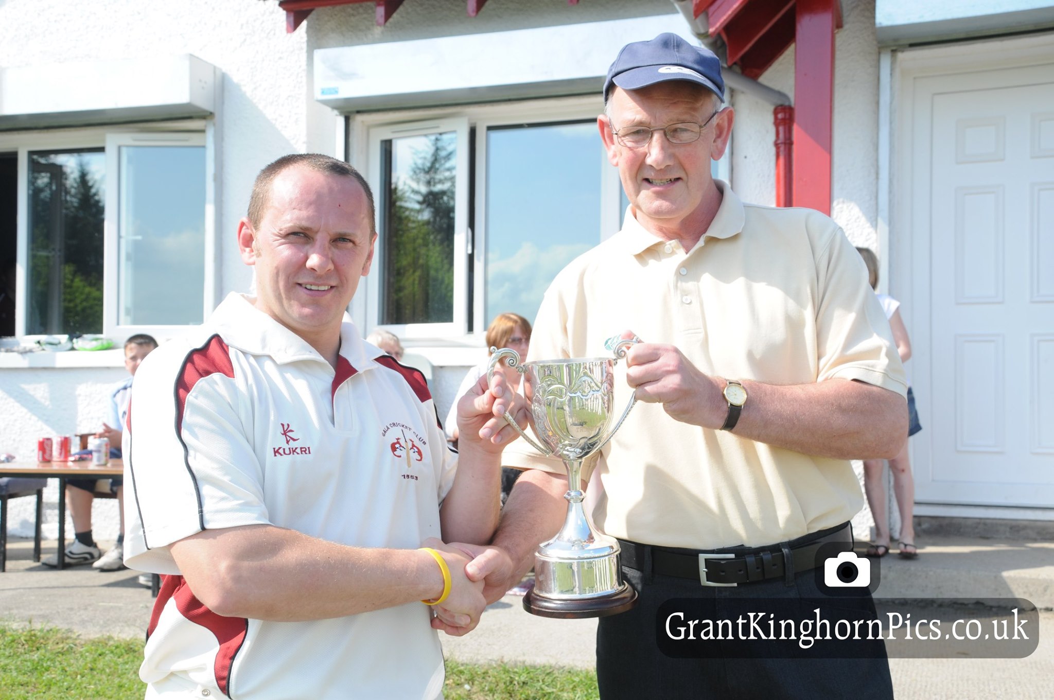 Ron Murray becomes latest life member – Gala Cricket Club